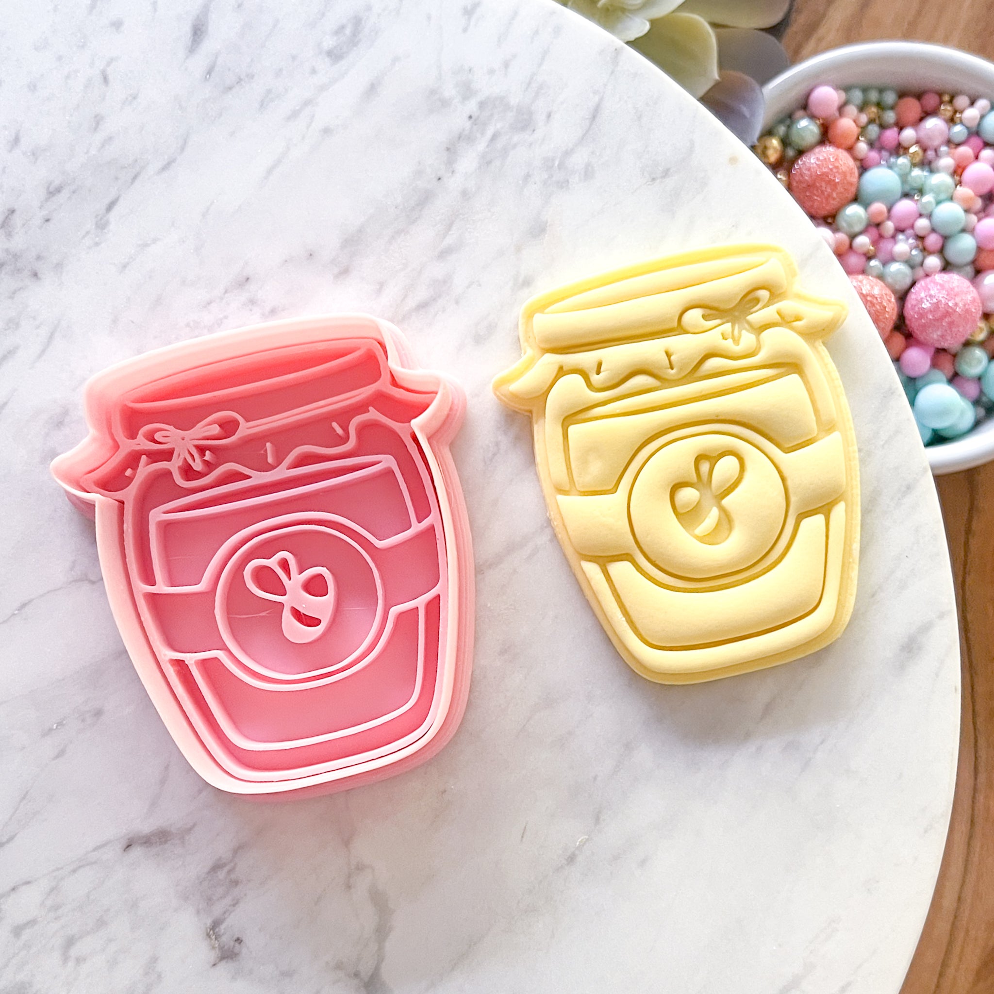 Honey Jar" Cookie Cutter & Stamp | Cookie Cutter | Happy Cookie Cutters