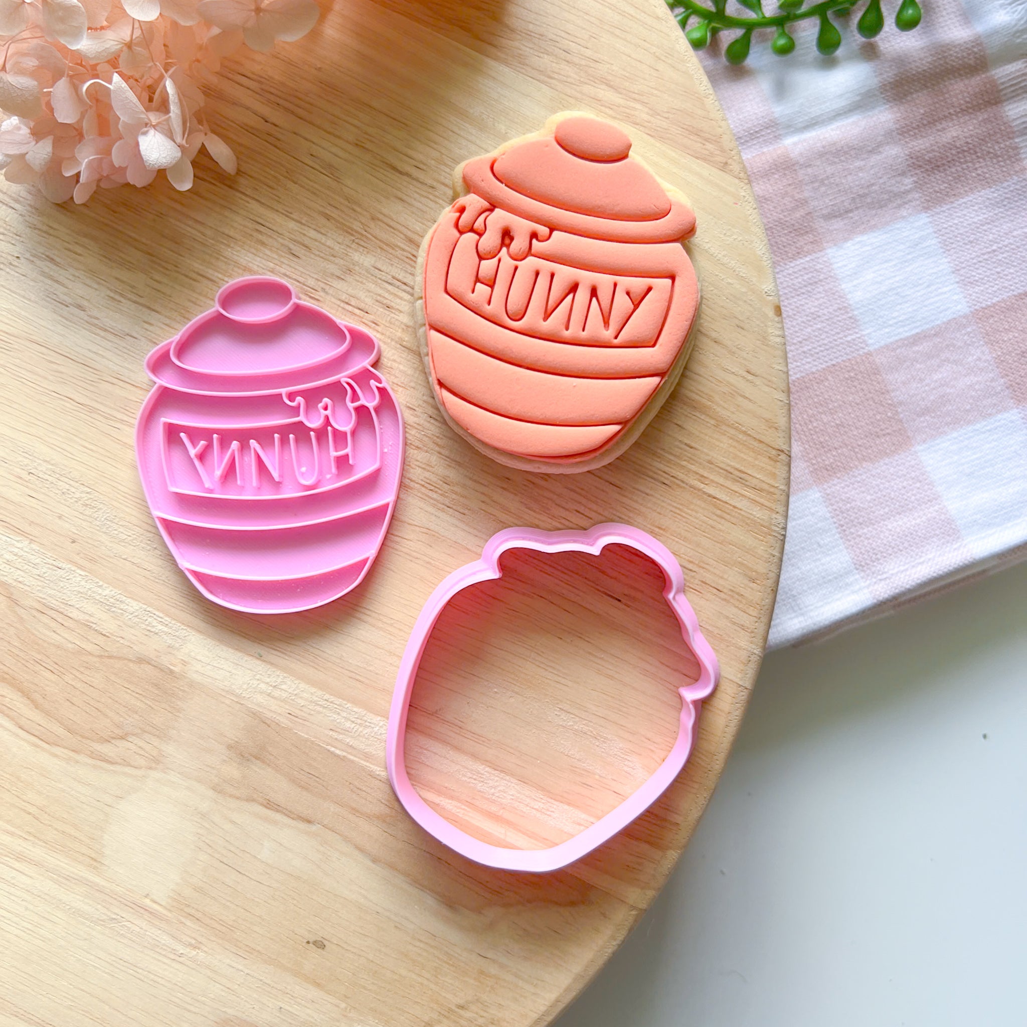 Hunny Pot - Cookie Cutter & Stamp | Baby Shower Cookie Cutter | Happy ...
