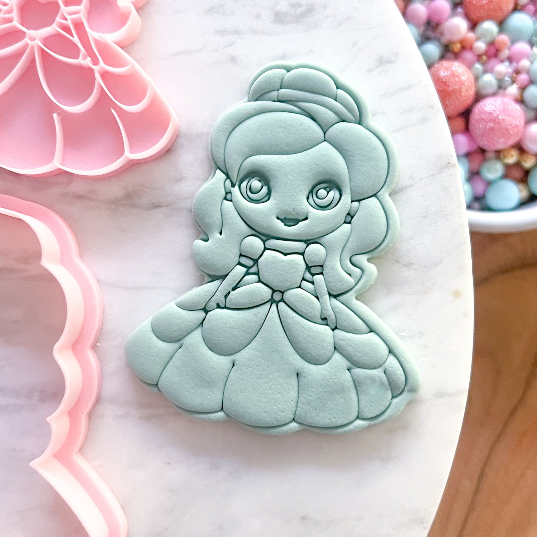 Belle" Cookie Cutter & Stamp | Cookie Cutter | Happy Cookie Cutters